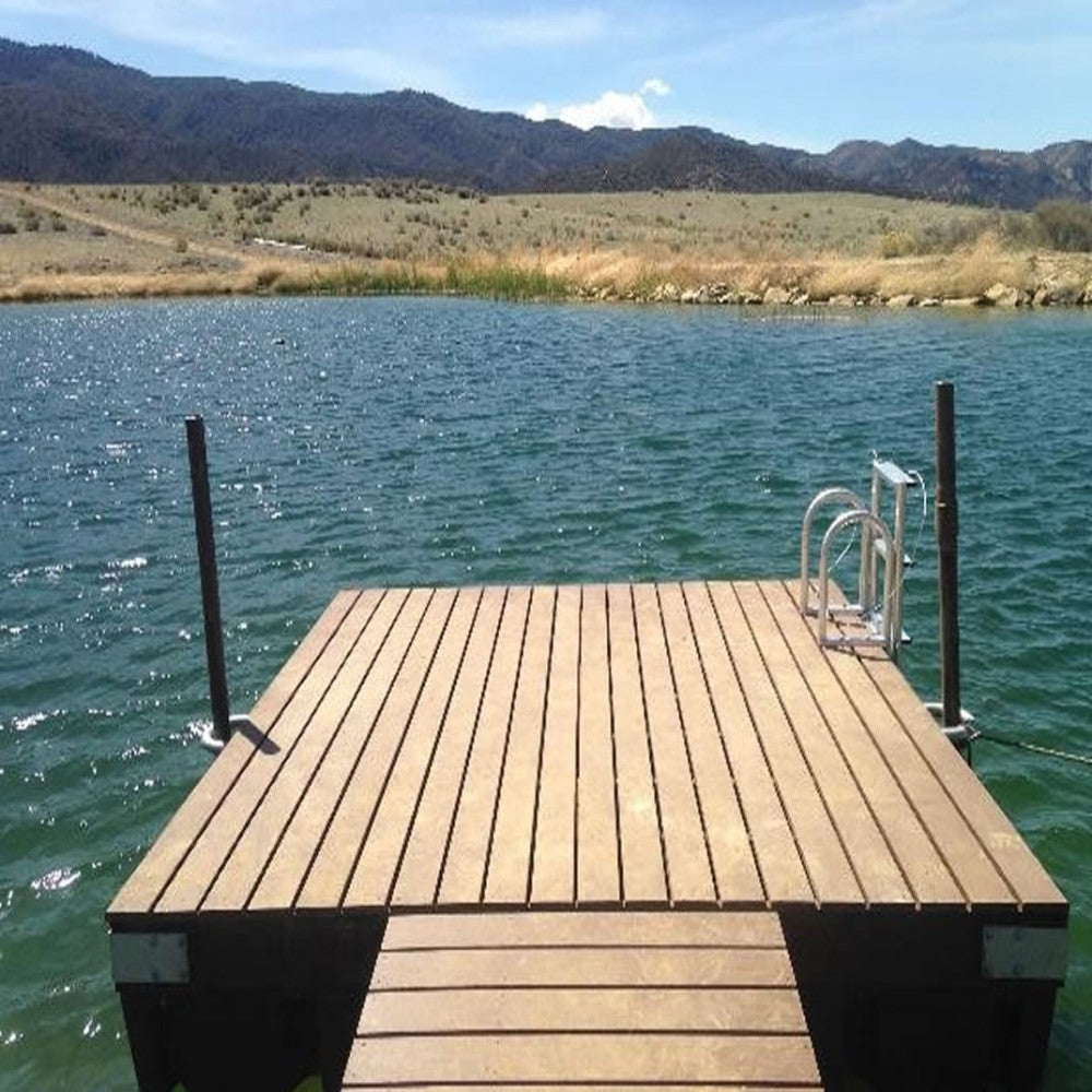10 x 10 Floating Dock By Outdoor Water Solutions — Everblue Pond